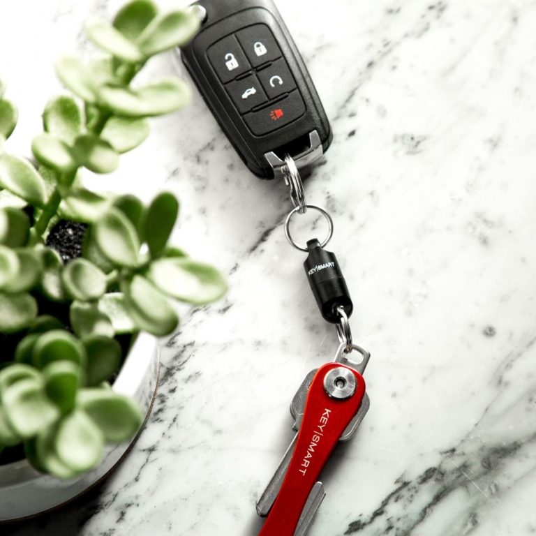 KeySmart Mag Connect | Magnetic Quick Connect, Black | PocketDump.com