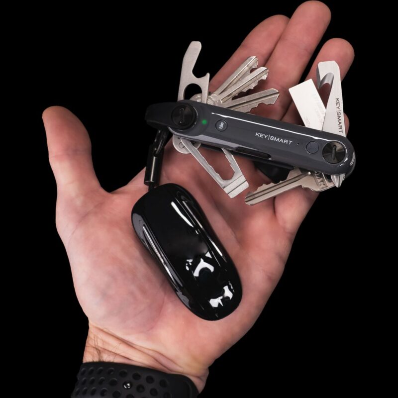 KeySmart Max with Tile Smart Location | PocketDump.com